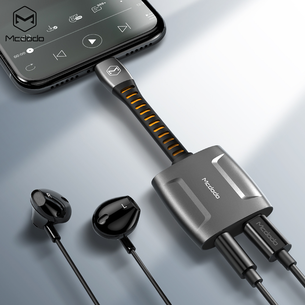 McDodo CA-6340 Lightning till Lightning+3.5mm AUX, 2.4A, grå